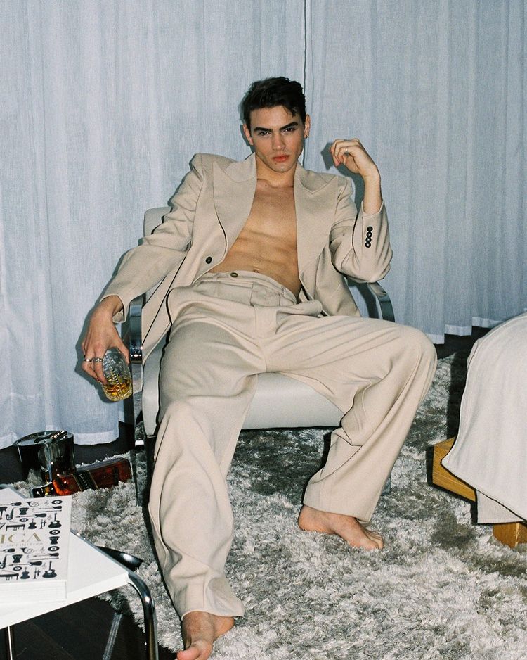 Gabriel Guevara – Okiko/Creatives