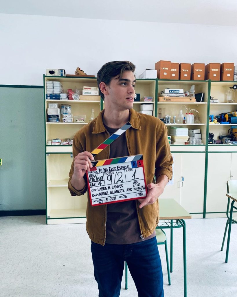 2.09.22 La nueva serie de Netflix, «Tu no eres especial», cuenta con ...